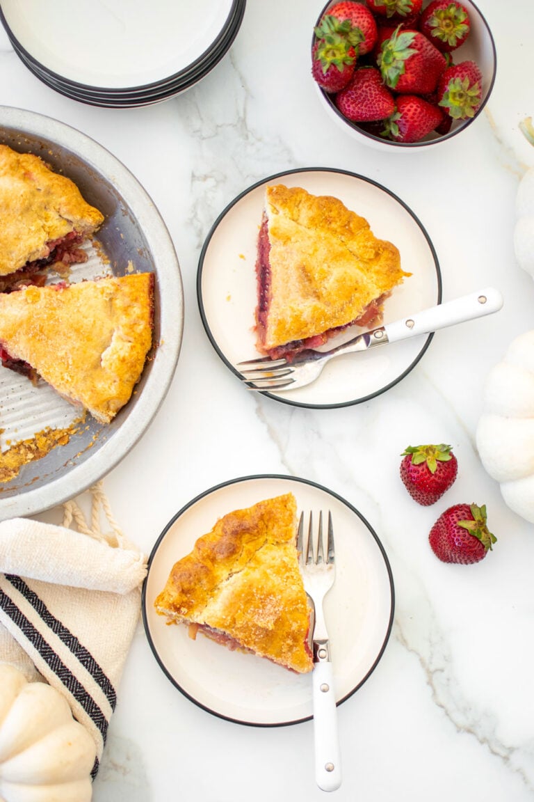 Apple Berry Pie | Easy Dessert Recipe | Mimi's Organic Eats
