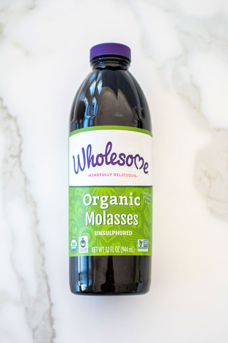 Difference In Molasses and Blackstrap Molasses | Baking Tips