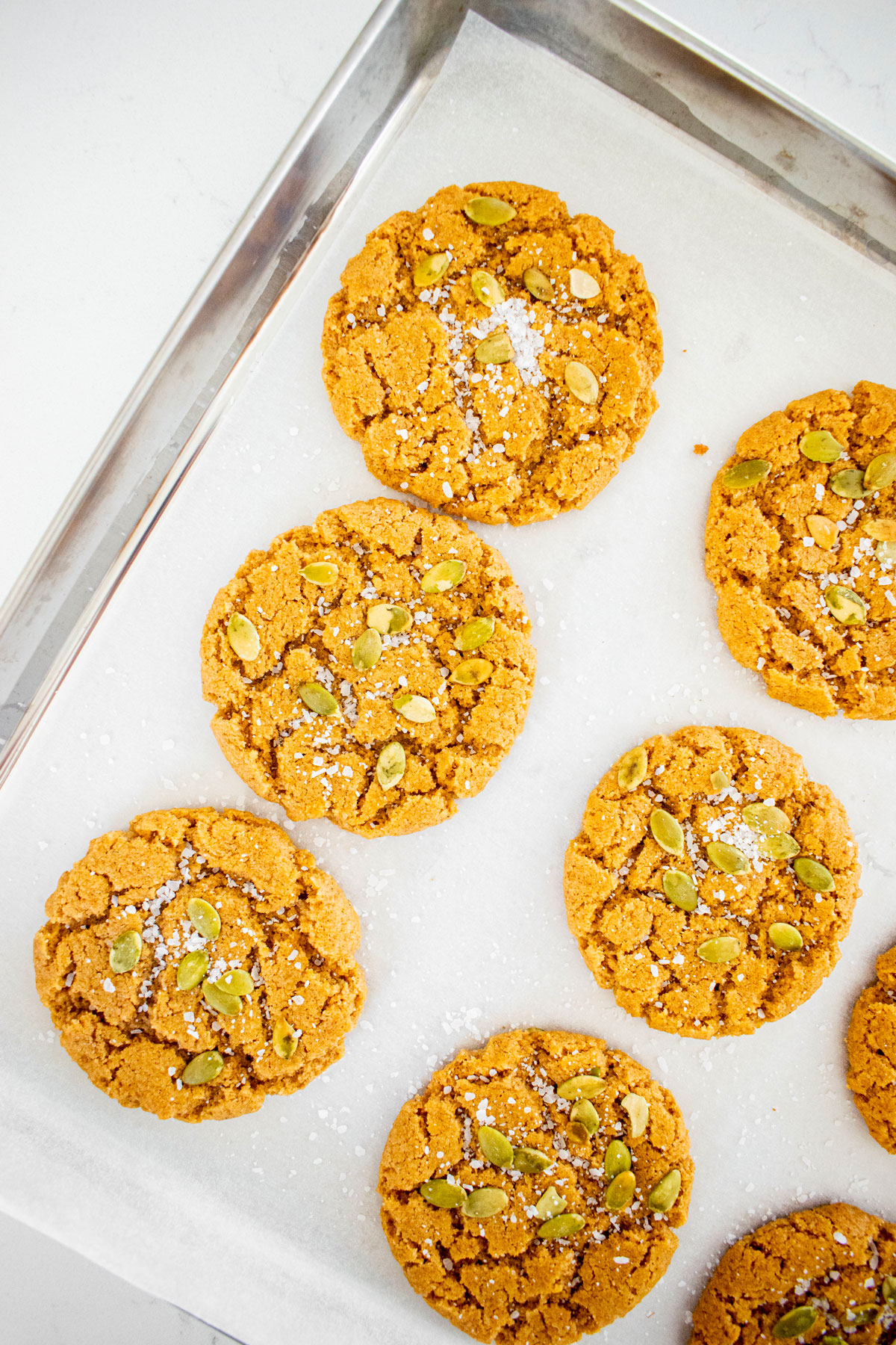 Vegan Pumpkin Spice Almond Butter Cookies | Mimi's Organic Eats