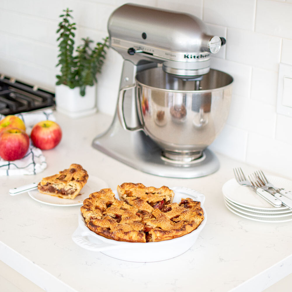 How to Make Pie Crust in a Mixer | Mimi's Organic Eats