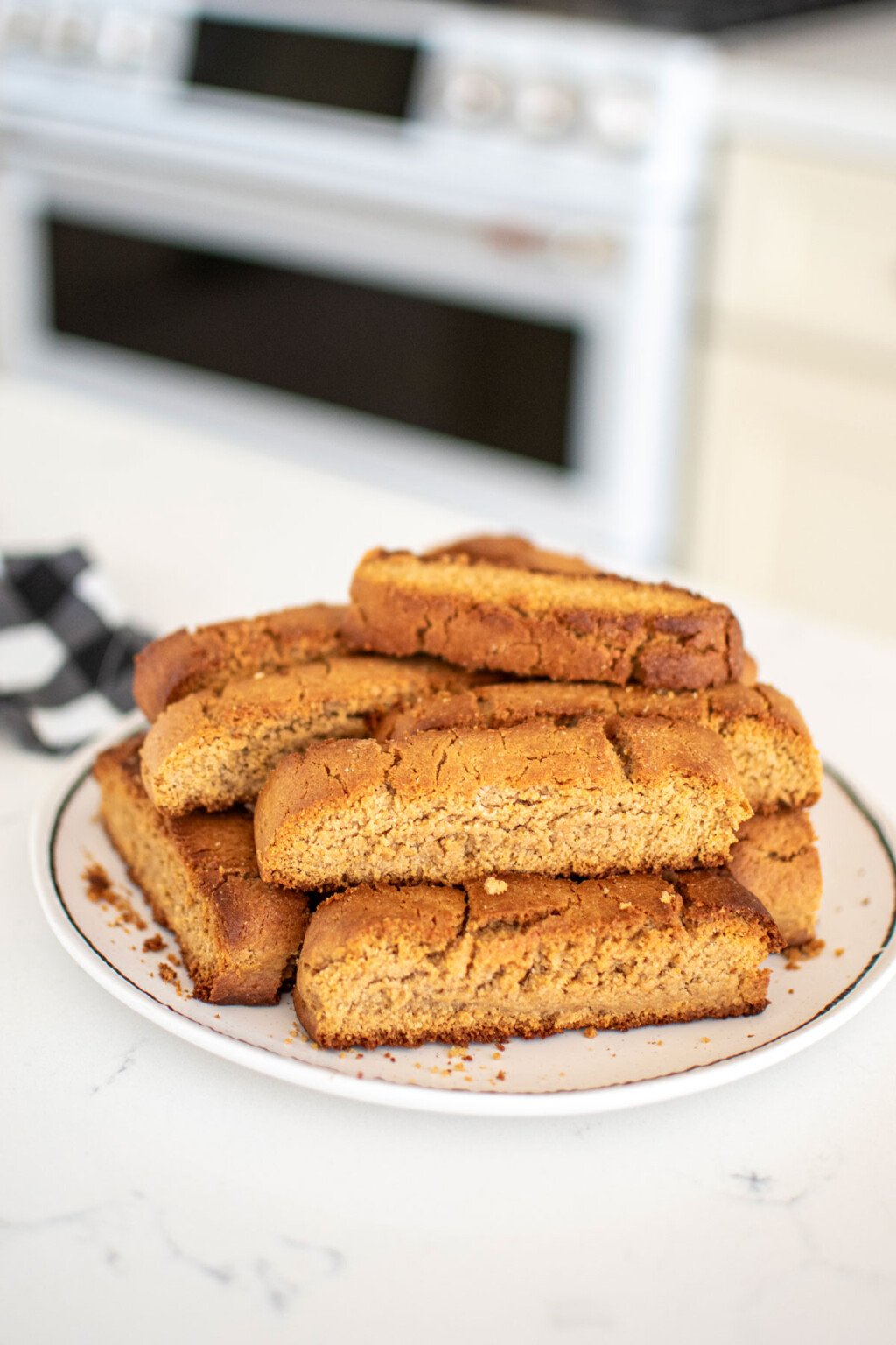 Peanut Butter Biscotti for Dogs | Mimi's Organic Eats