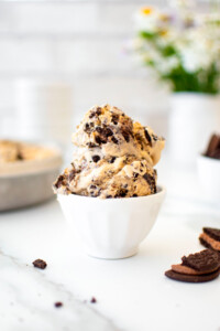Cookies and Cream Coffee Ice Cream | Mimi's Organic Eats